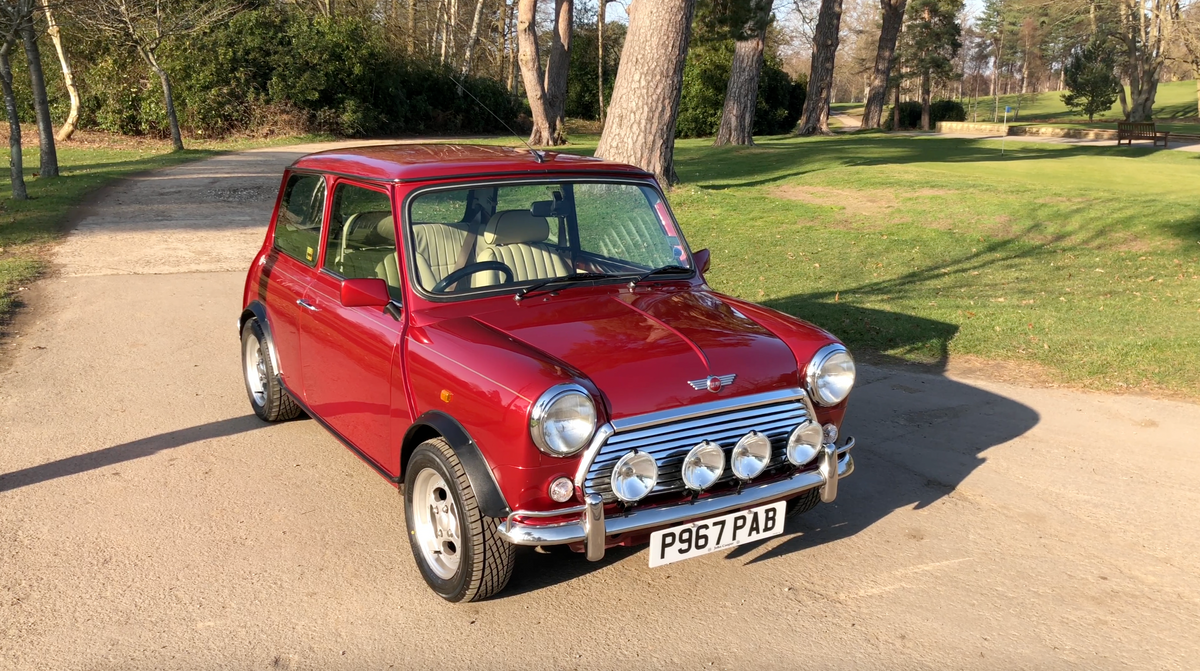 Classic Mini Buyers Guide & Review — Phil Mires Classic Cars