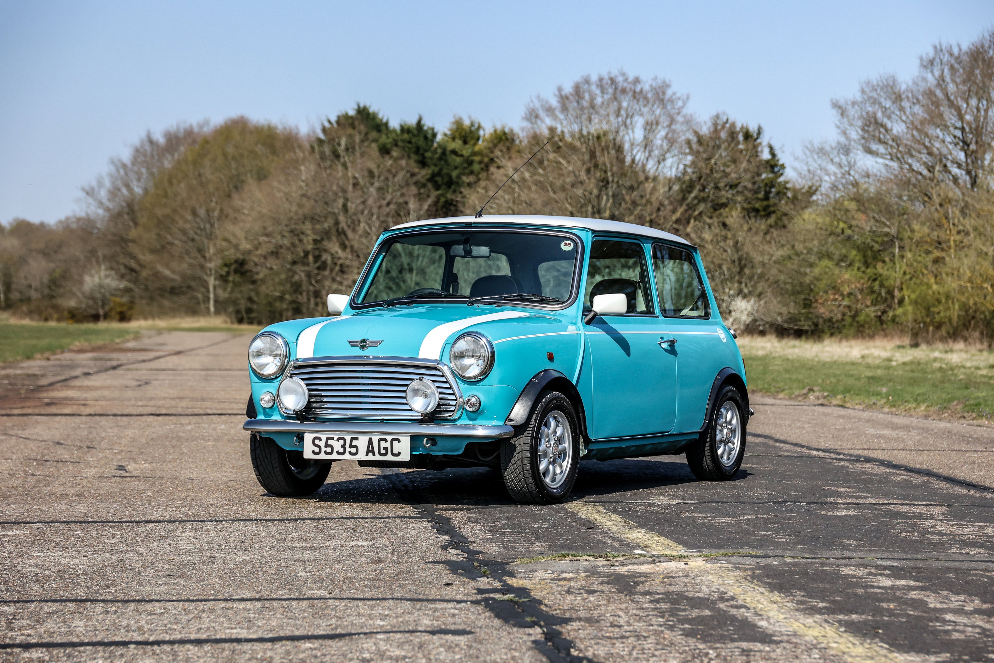 1998 CLASSIC ROVER MINI COOPER 1.3i MPI SURF BLUE — Phil Mires Classic Cars