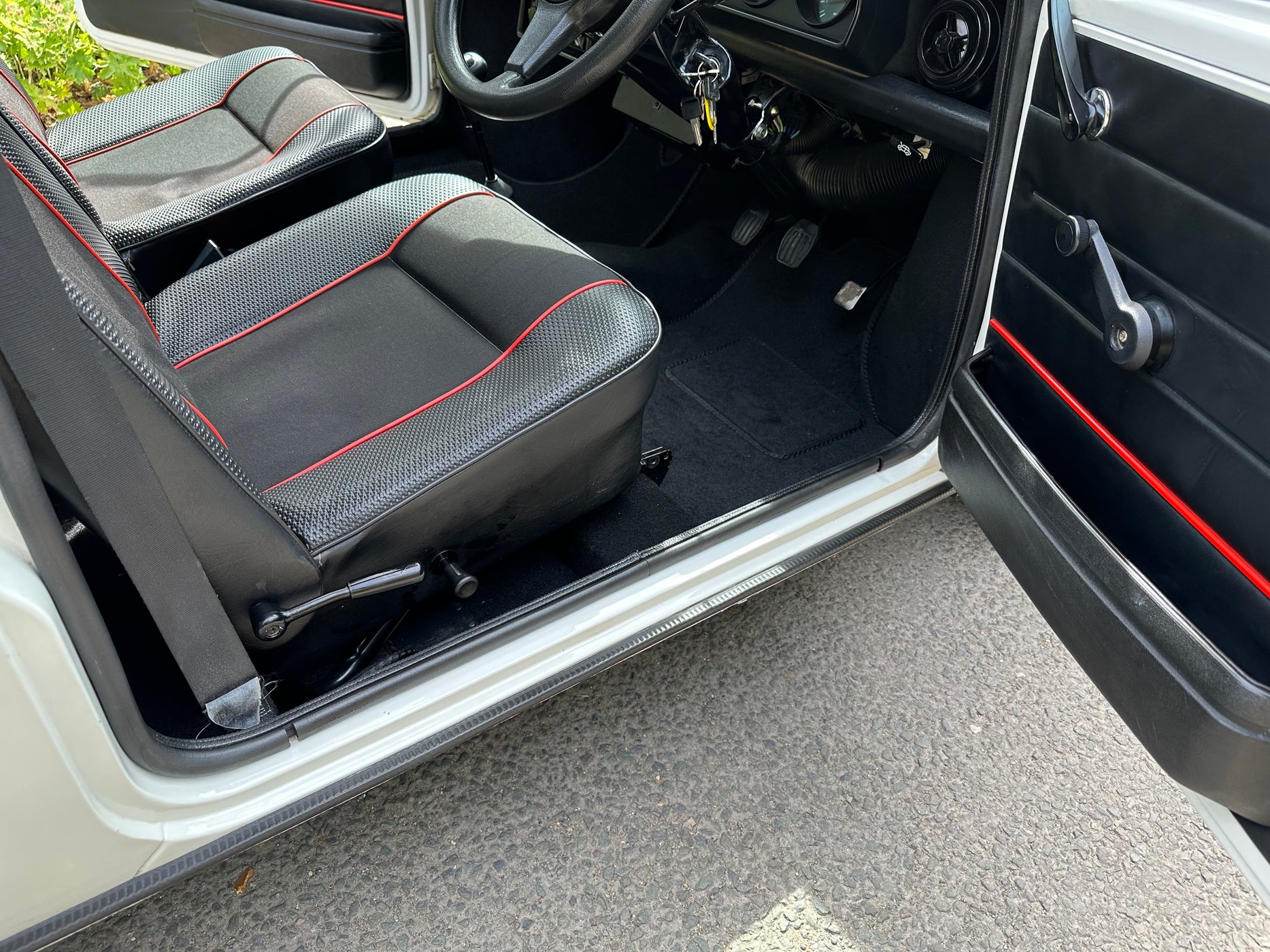 1993 CLASSIC ROVER MINI ITALIAN JOB, LIMITED EDITION, DIAMOND WHITE ...