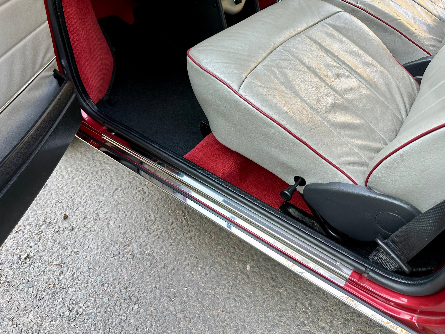 1999 CLASSIC ROVER MINI COOPER SPORTSPACK SPORT NIGHTFIRE RED — Phil ...