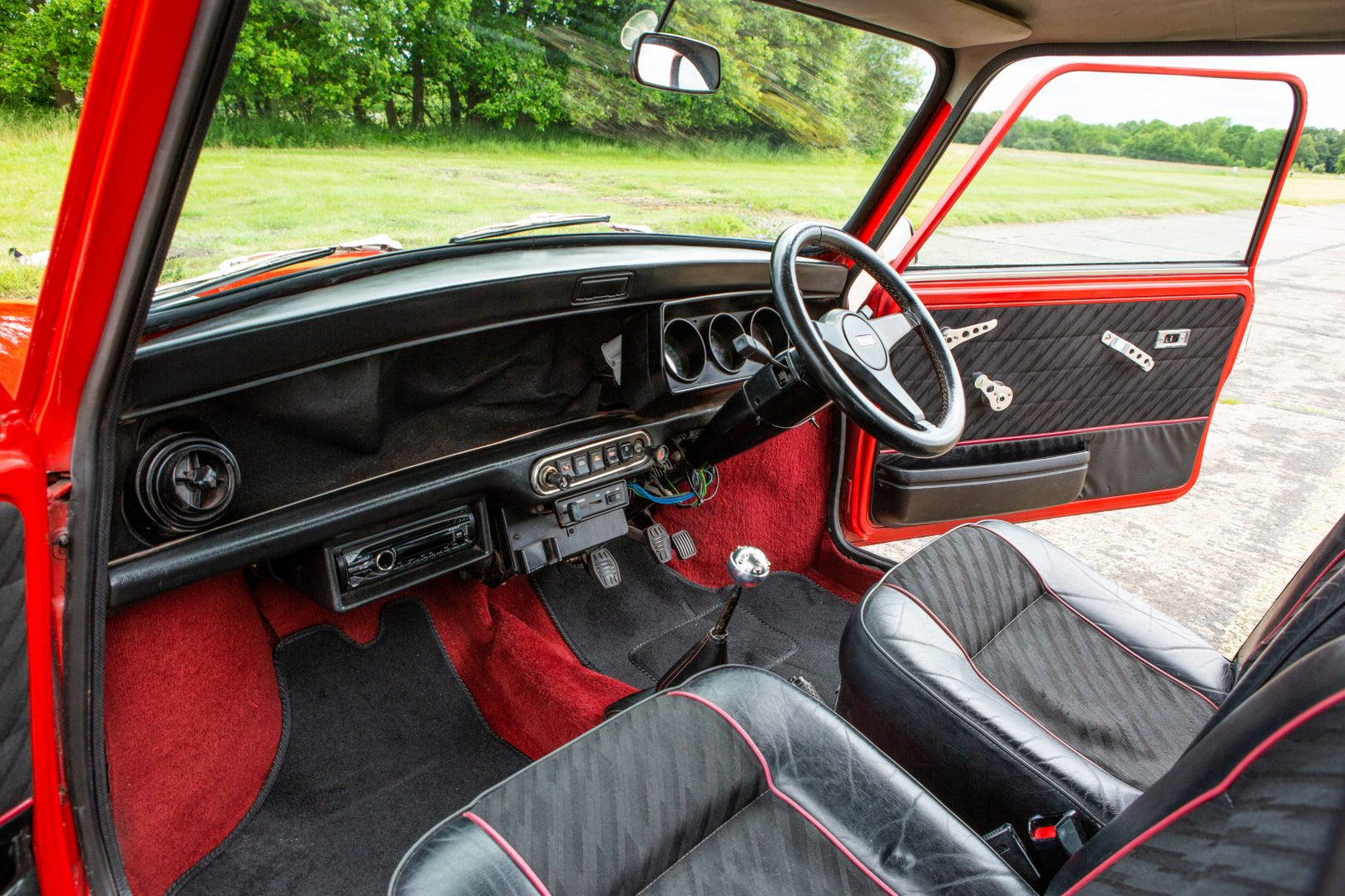 1992 CLASSIC ROVER MINI COOPER 1.3i SPI — Phil Mires Classic Cars