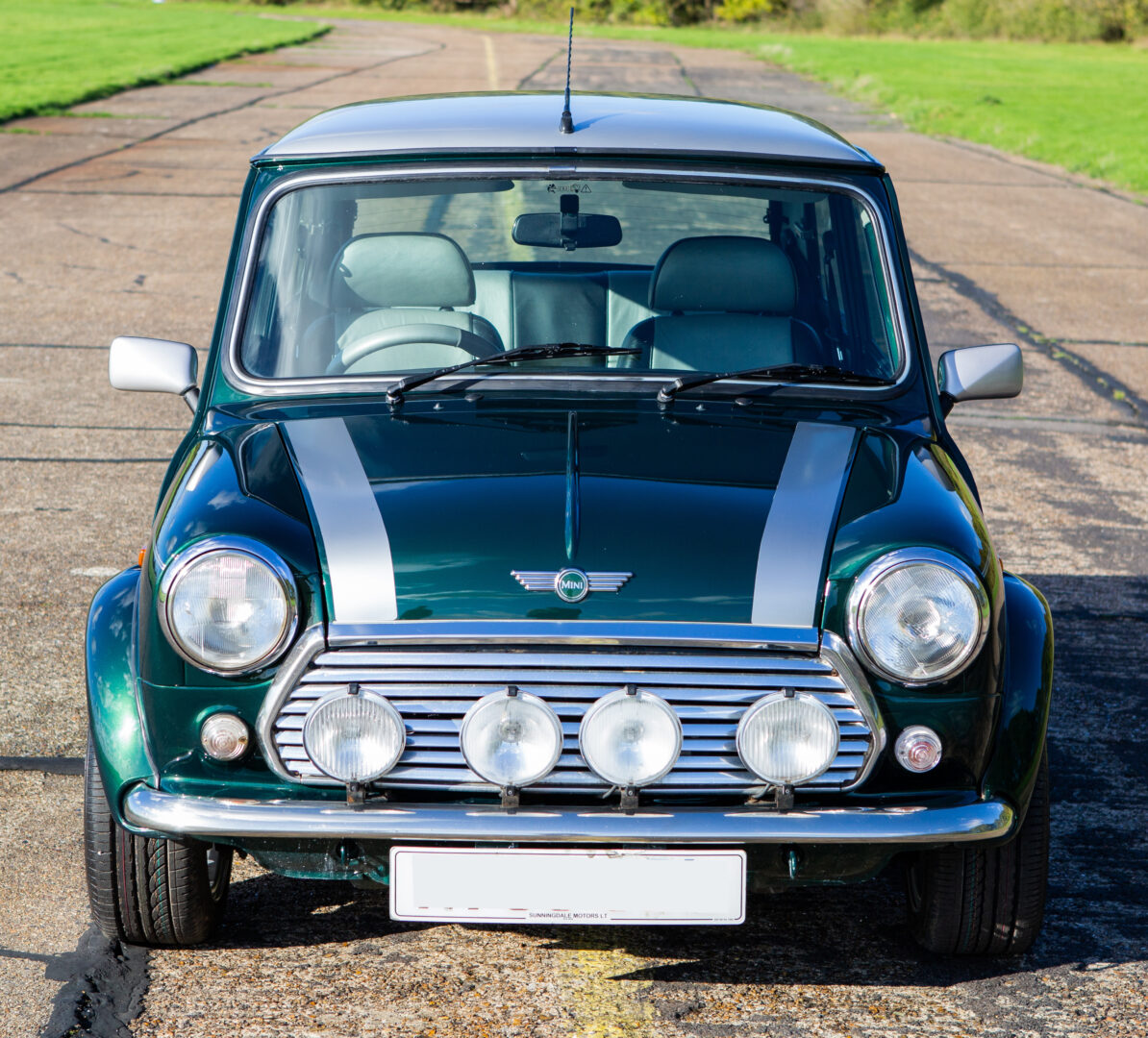 2000 CLASSIC ROVER MINI COOPER SPORT — Phil Mires Classic Cars