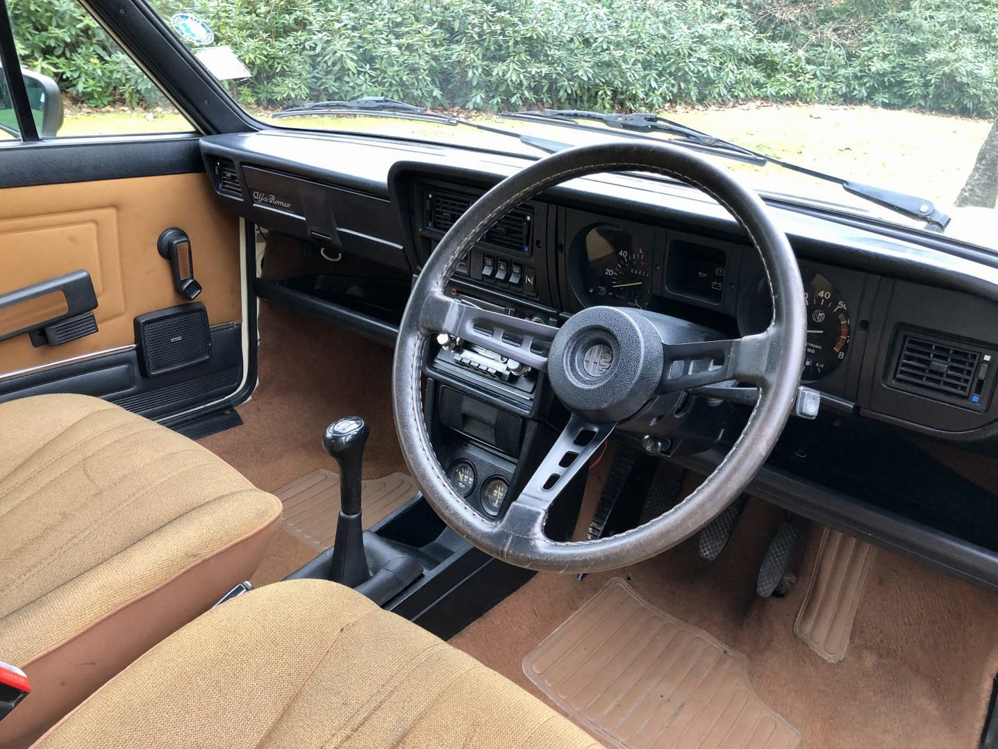 1984 ALFA ROMEO ALFASUD IVORY — Phil Mires Classic Cars