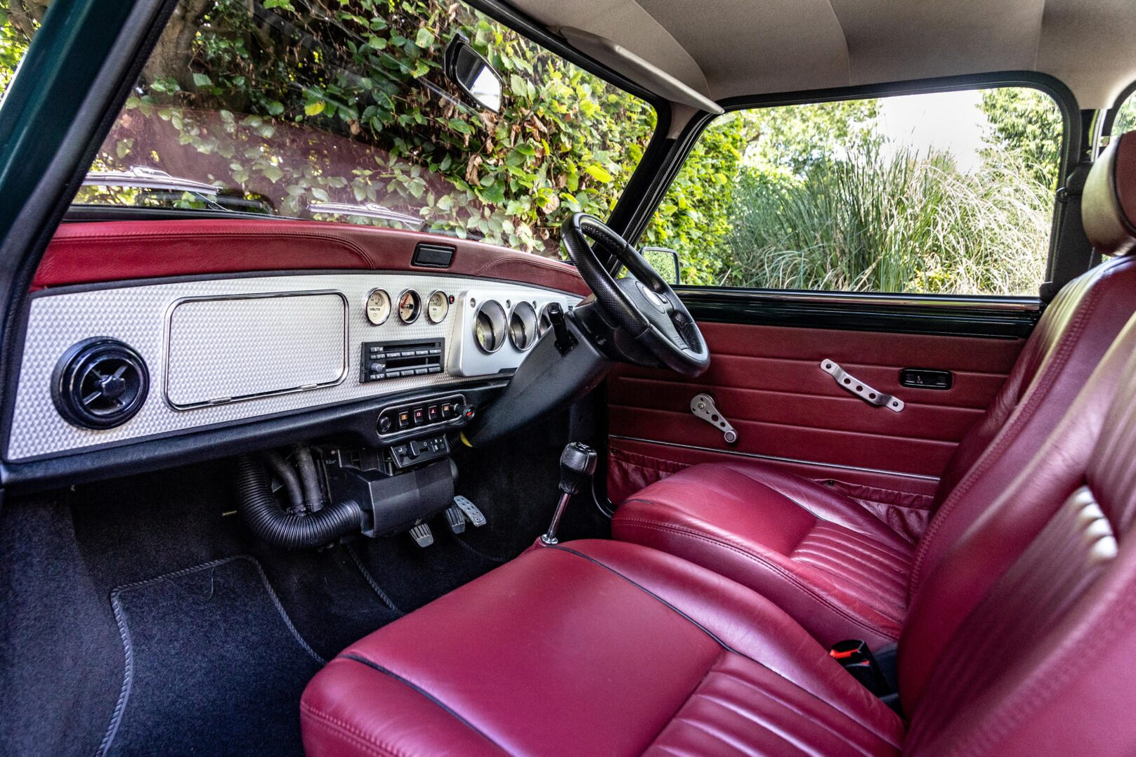 1999 CLASSIC ROVER MINI JOHN COOPER LE 40 — Phil Mires Classic Cars